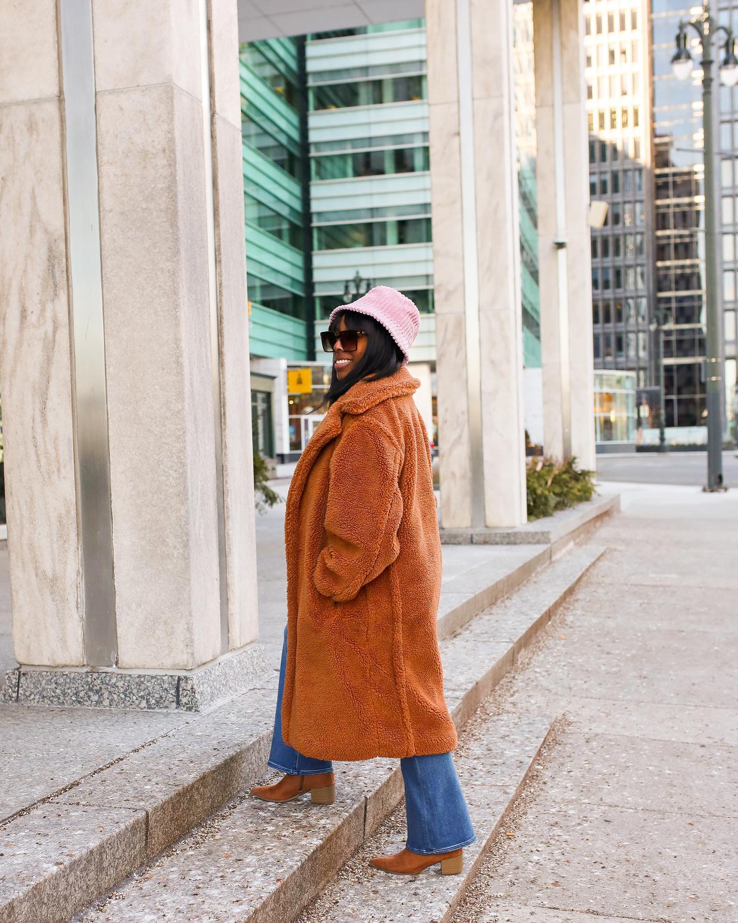 28 Days Of Black History: Meet Helen Williams The First Black Fashion ...